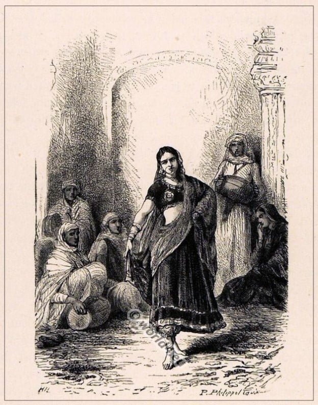 The Nautch girls. Indian dancers.