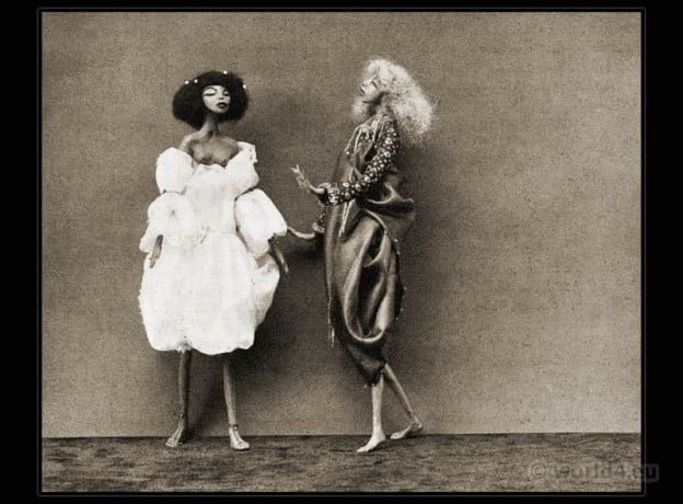 Lotte Pritzel. Dolls for the showcase.