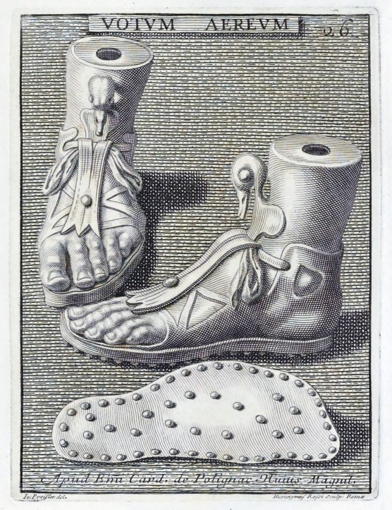 Shoes of antiquity. Sandals, closed footwear of the ancient world.